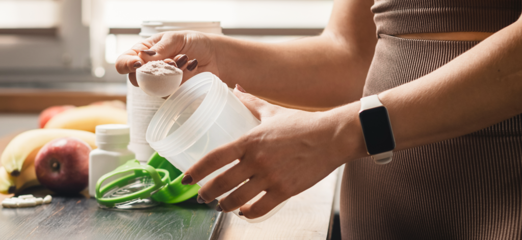 Is Creatine Safe for Teens? Benefits, Risks, and Dosage